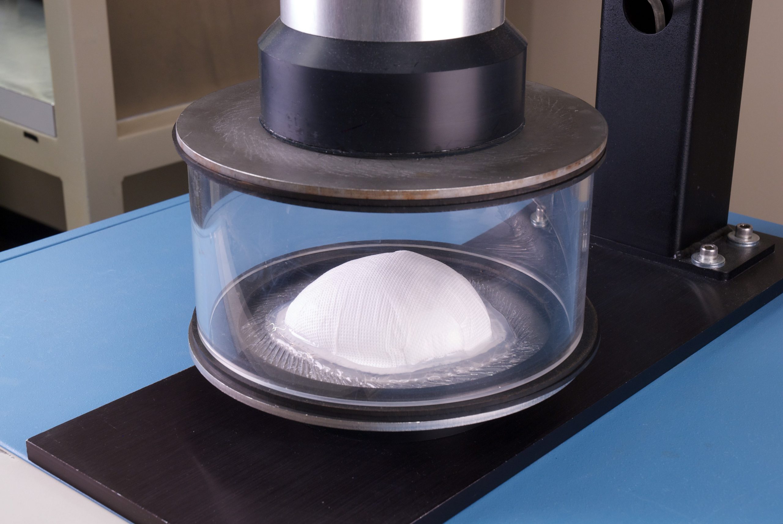 ASTM F2100 Medical Face Mask Standard Now Measures Filtration Efficiency Using Sodium Chloride ...